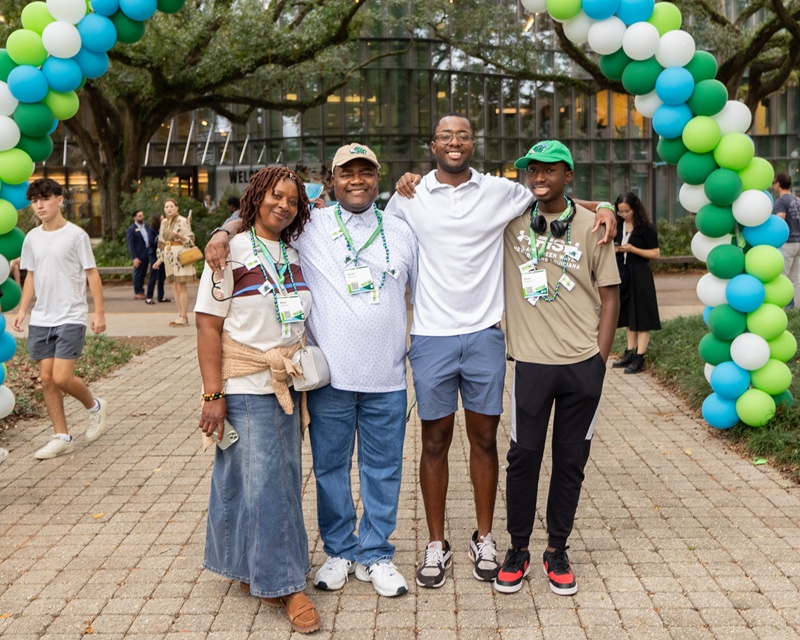 This Issue | Tulane University Communications and Marketing